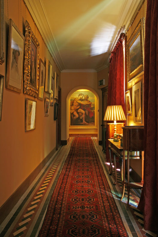 Aldourie Castle | AVENUE