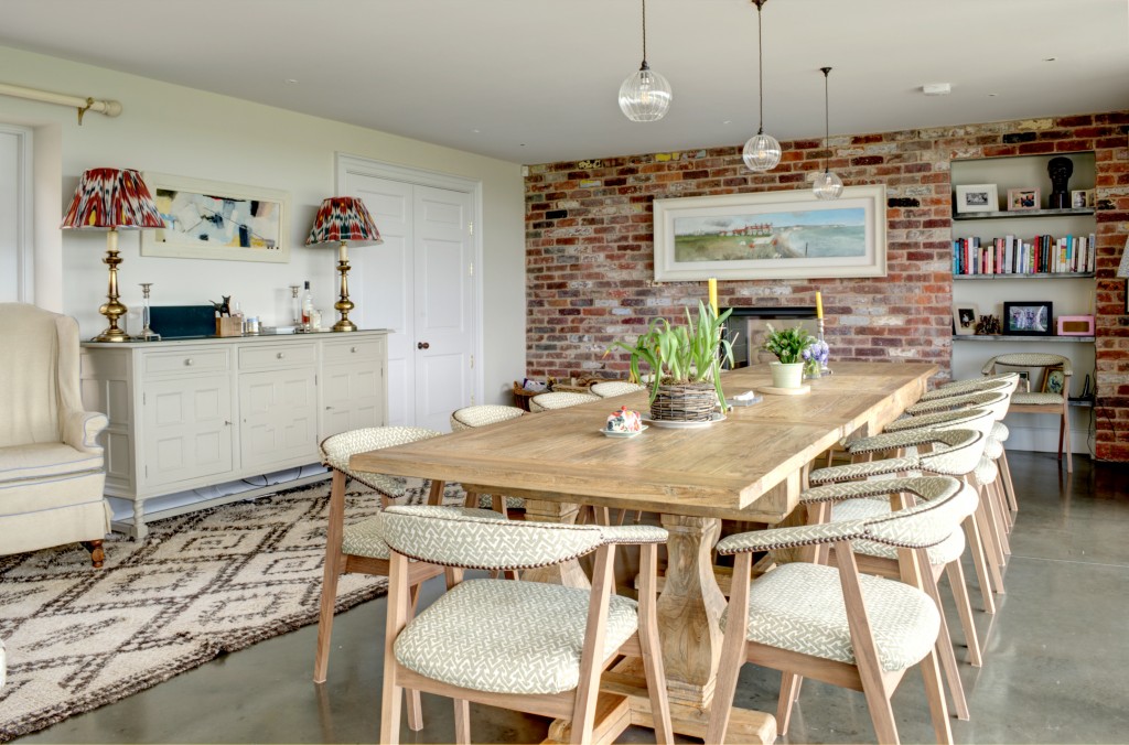 Fifield House | AVENUE